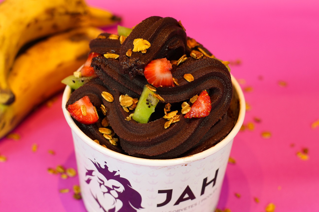 JAH, rede self-service de açaís e sorvetes, chega a Curitiba - # ...
